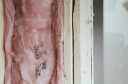 Isolation mur RT 2020 : Normes, épaisseur et solutions